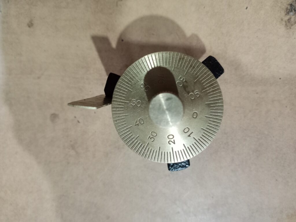 Spherometer Physics practical item - SCIENCESIO LANKA